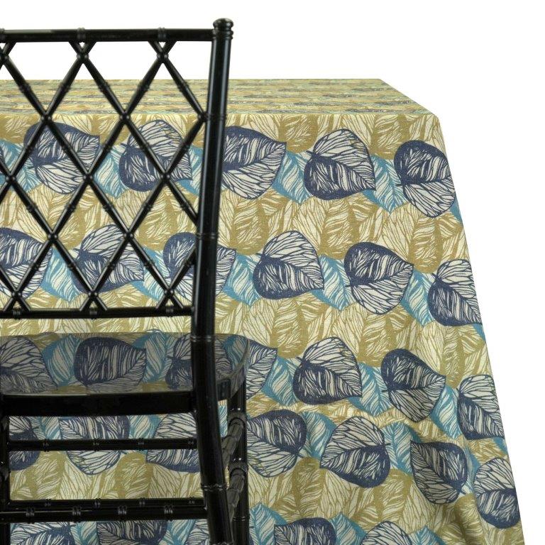 Leaves Falling – Table Linen